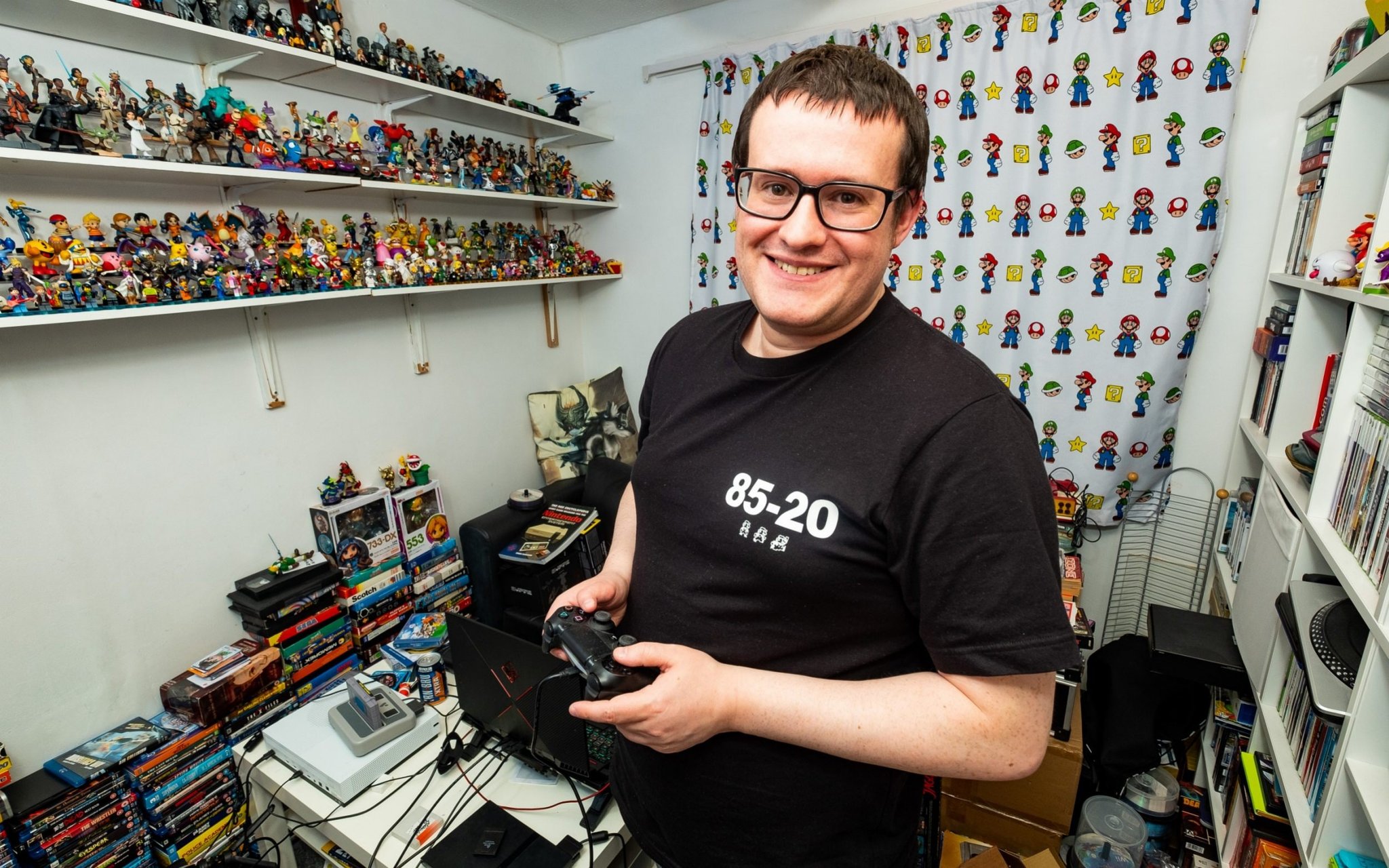 Chris Scullion on Twitter: "(Also, nice to have a half-decent photo of me for once, though I'd ...