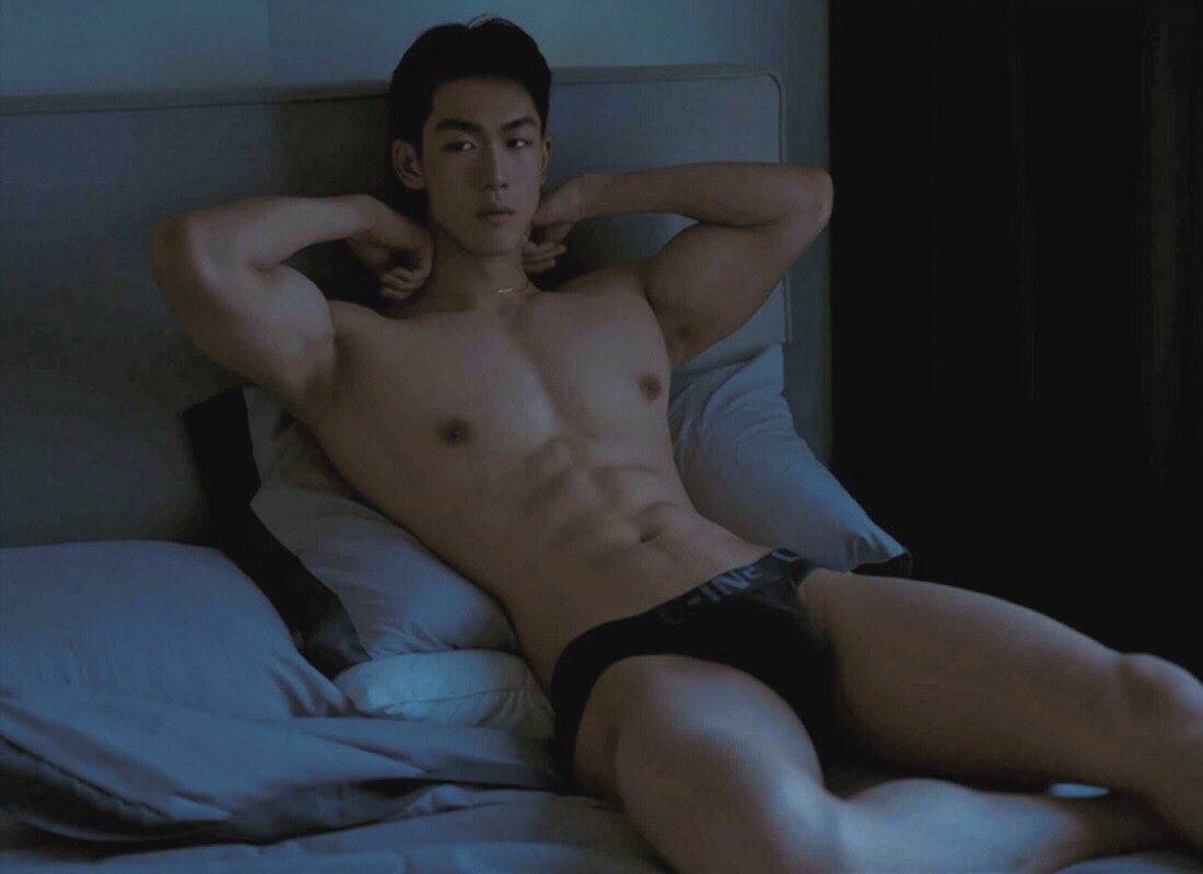 🔞 Yummyyy Boysss on Twitter: "🔞 Henry for @adonisjing2020 (Vol. 01) Instagram: Red_light_fading…