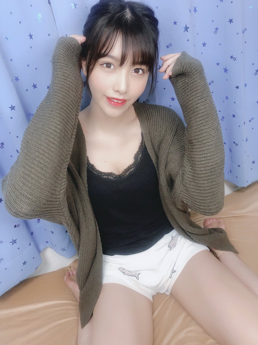 Twoucan - くるす蘭🐰🥀目指せ誕生日までにフォロワー50000人