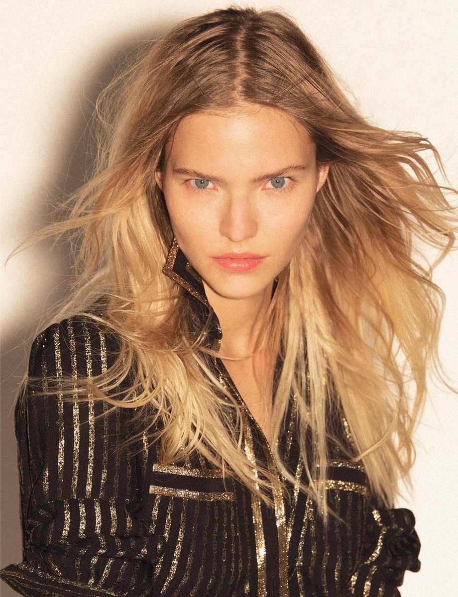 Female Models Bot On Twitter Sasha Luss Russian Model Born In 1992