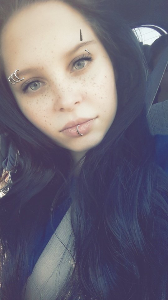 Alexis Summers's Instagram, Twitter & Facebook on IDCrawl