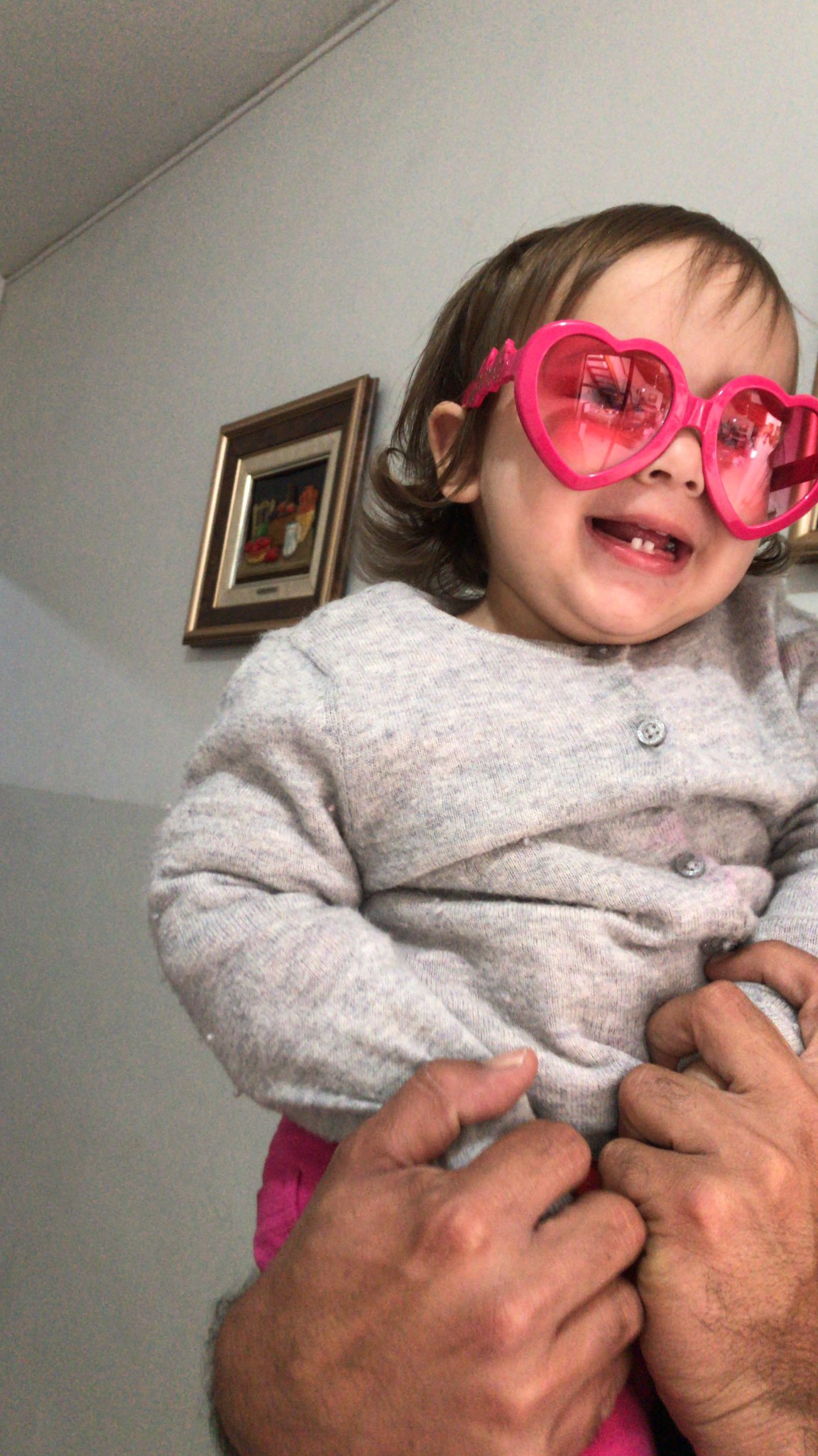 Celeste Coronel. on Twitter: "Cuando por fin hablan / Al día siguiente sube una foto que ya ...