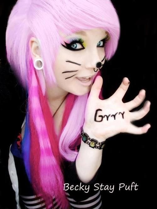 Scene Queen Makeup