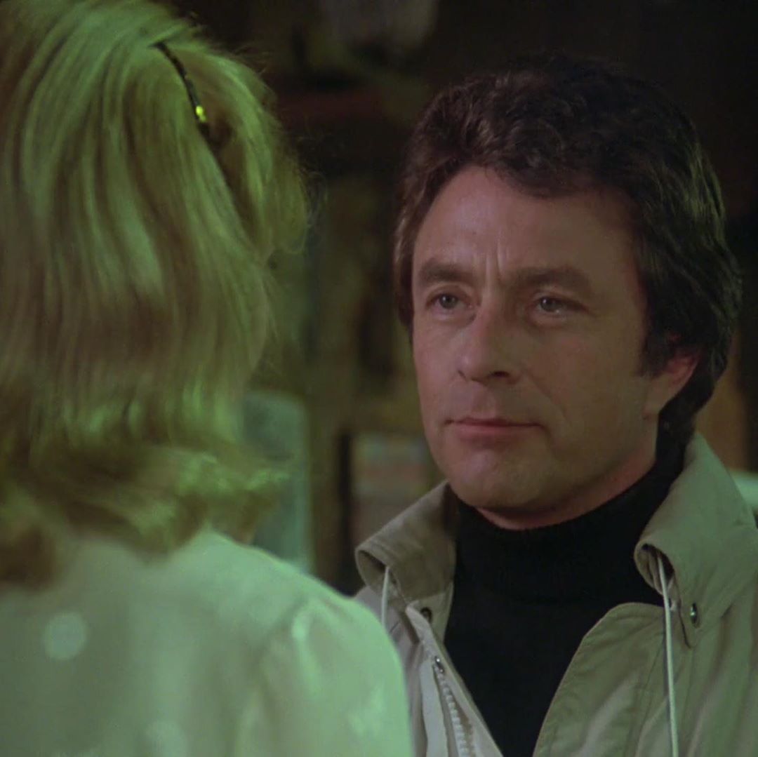 Carol Abrams's Instagram, Twitter & Facebook on IDCrawl