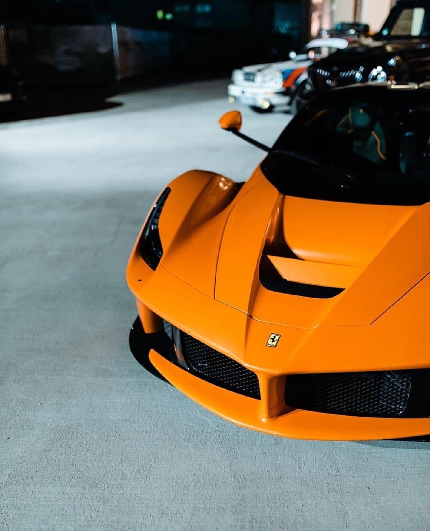 Ferrari Laferrari Orange