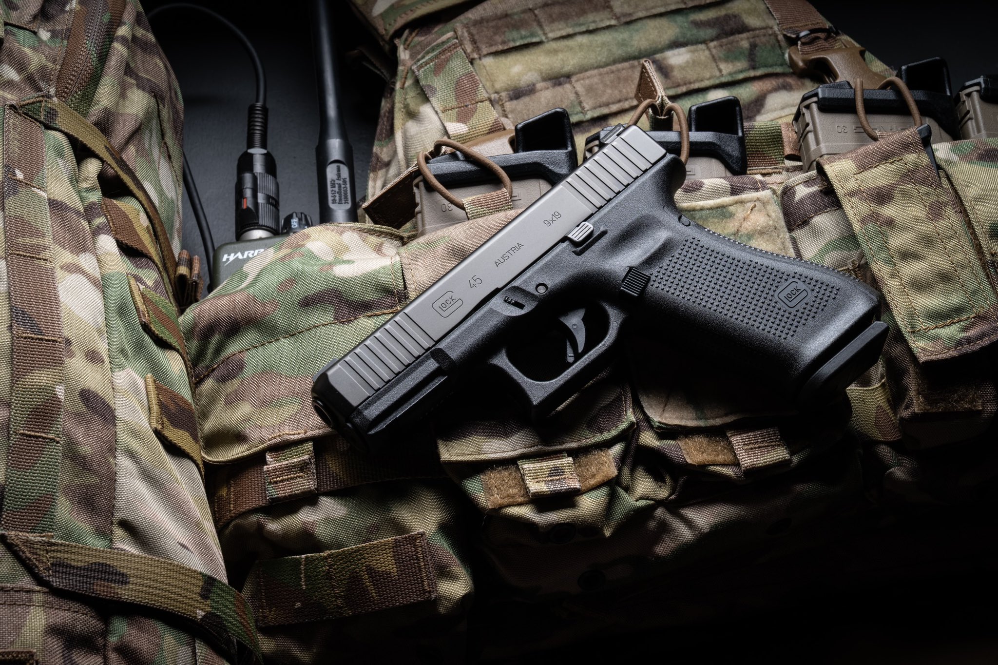 Glock 19 Gen 4 Wallpaper