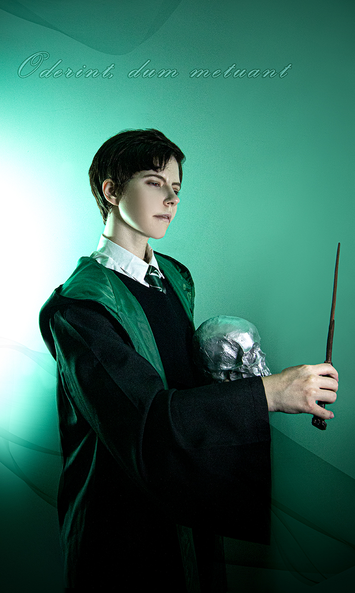 Tom Riddle Cosplay