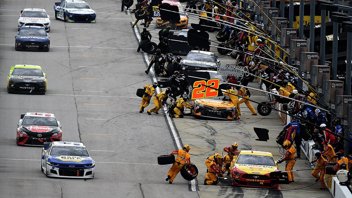 Toyota500 TooToughToTame Pit Stall Assignments: CYHTxBd0rO AskMRN ...
