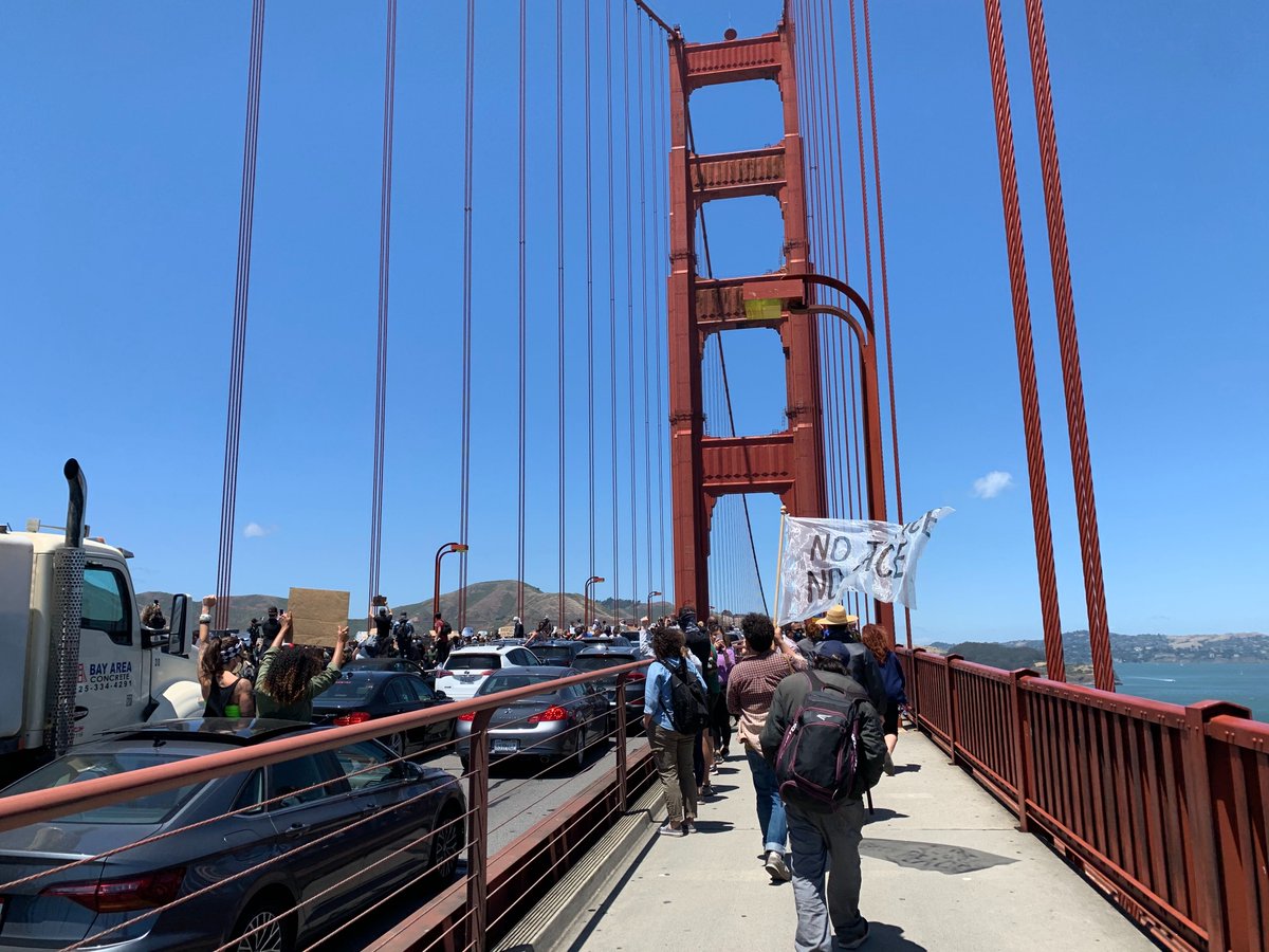JUST IN: The Golden Gate Bridge was briefly closed to car traffic in ...