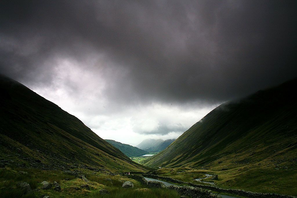 Hannah Rhodes smashes Everesting women's record Brit sets fastest time ...