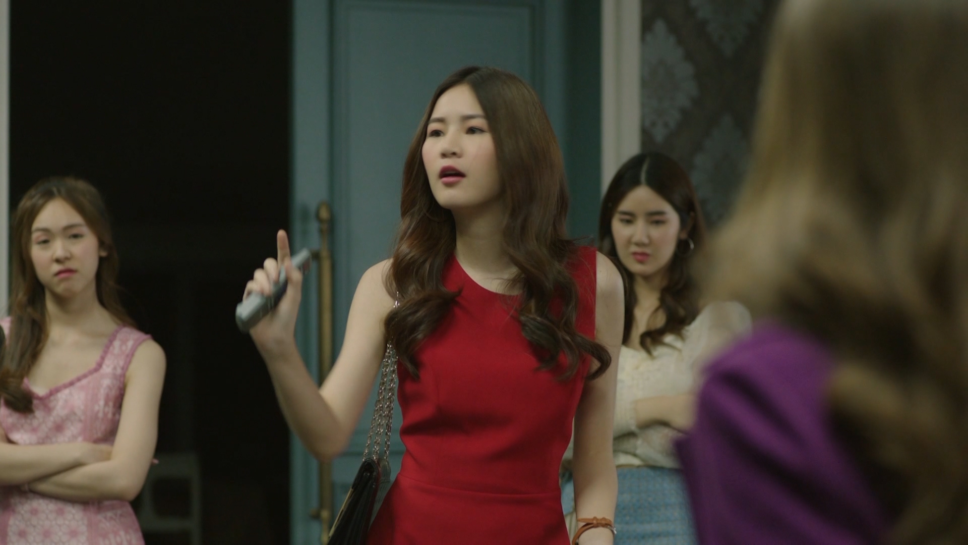 GMMTV on Twitter: "แฉเก่งงงง ขัดขวางเก่งงงงงง ลำไย!!! #หอนี้ชะนีแจ่มEP14 #รวยนะคะรู้ยัง #GMMTV # ...