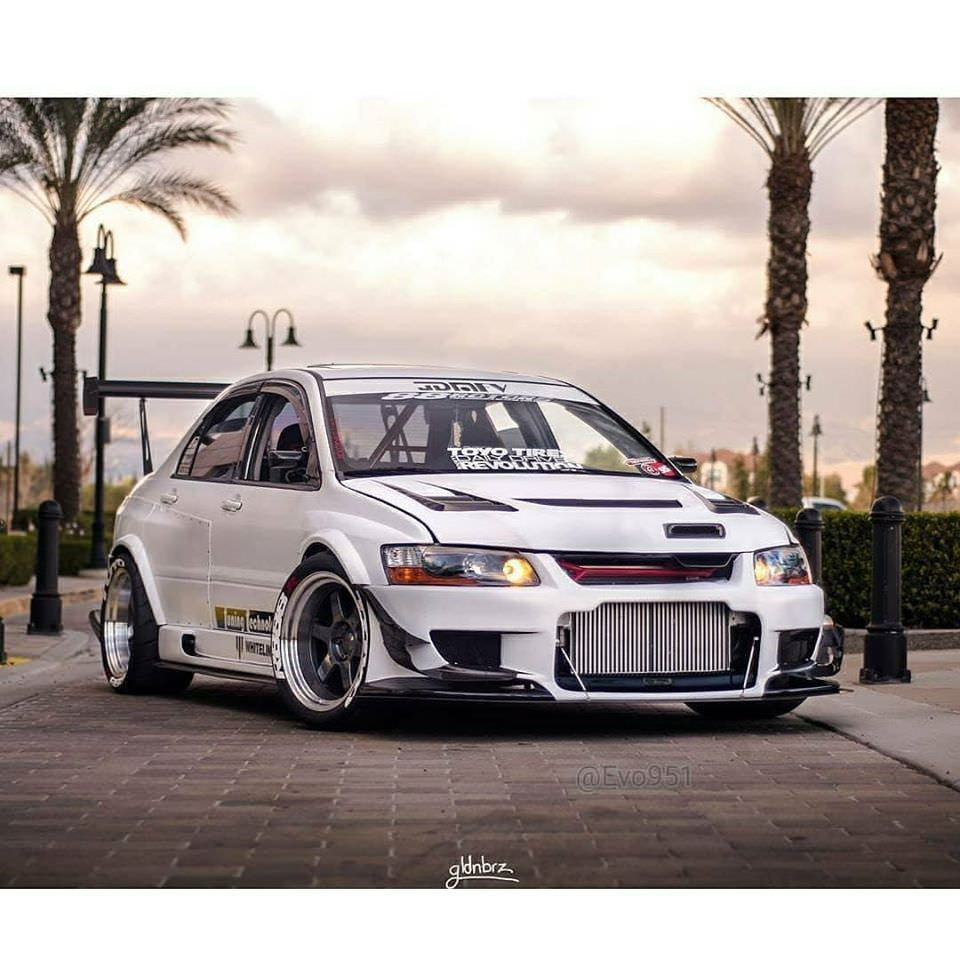 Stanced Evo 8 White