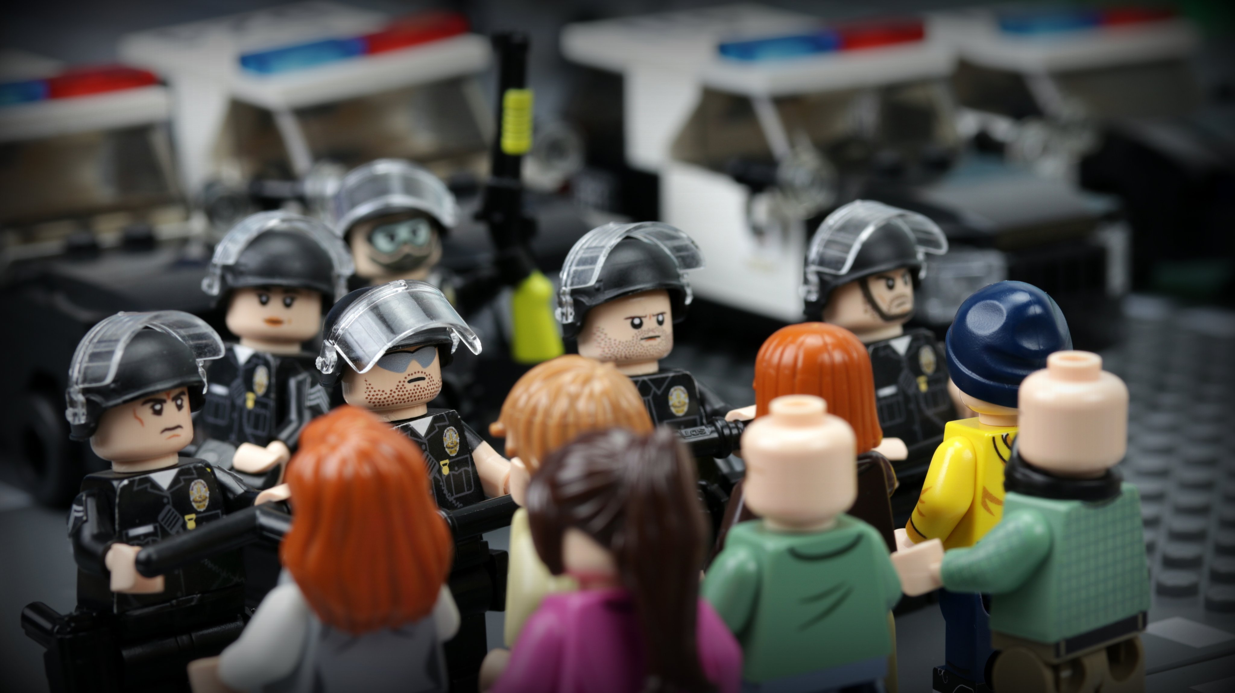 Lego Swat Team Vs Zombies