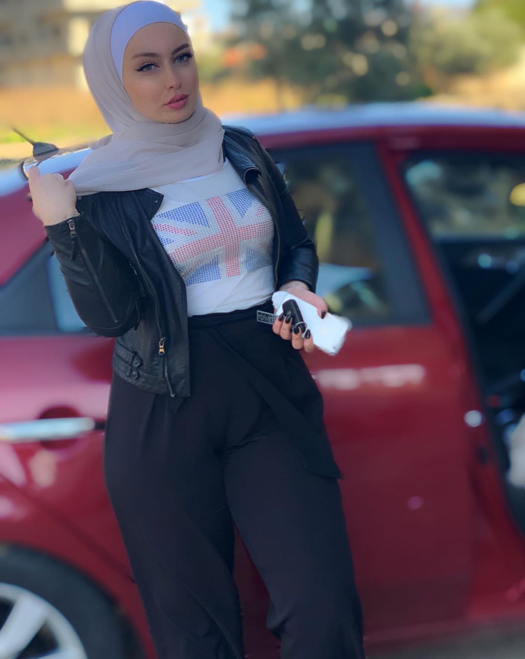 Yuli Ayu on Twitter: "Wanna join... #hijabers #jilboob #hijaboob #hijabercantik https://t.co ...