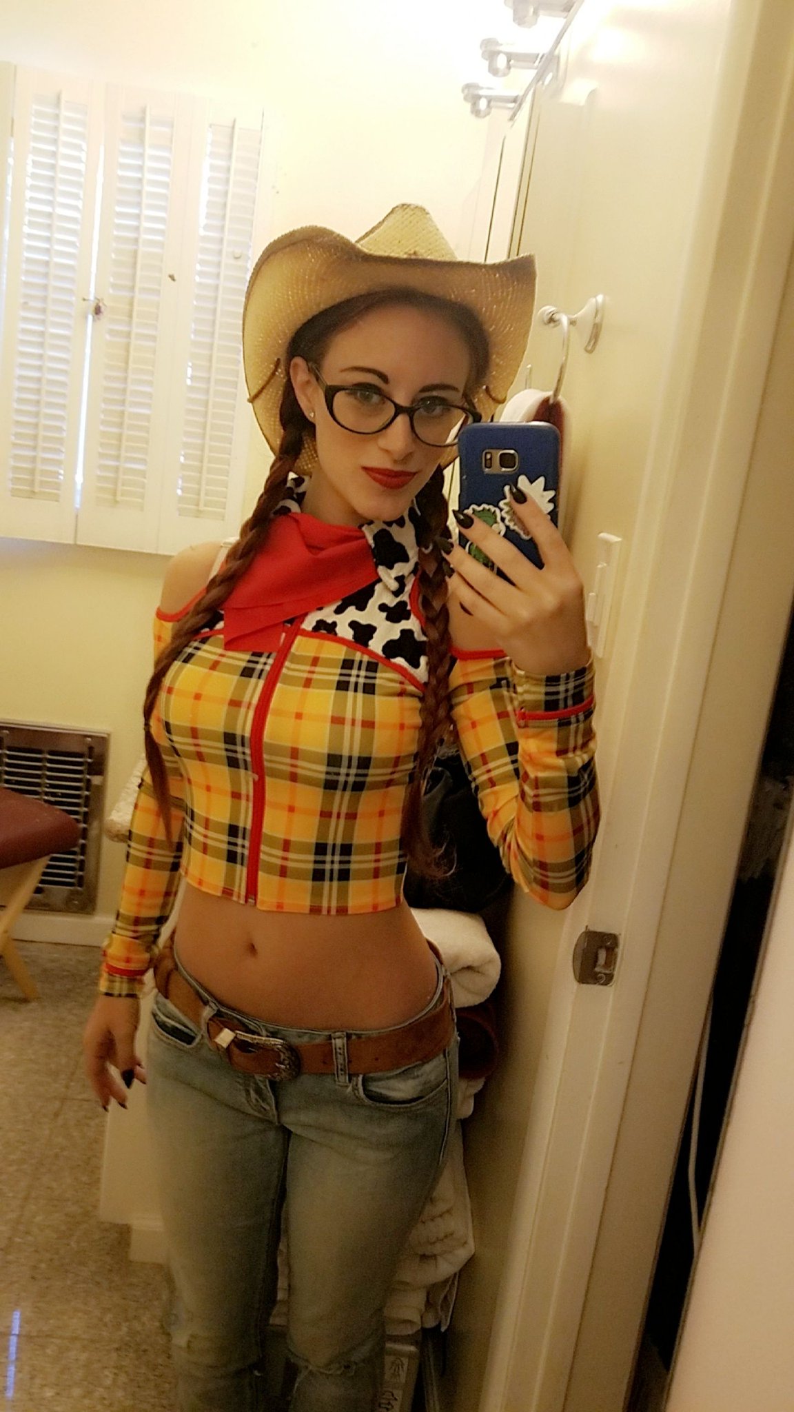 Sluts and Guts on Twitter: "Jessie from Toy Story by Dani Sciacca #sexy #cosplayers https://t.co ...