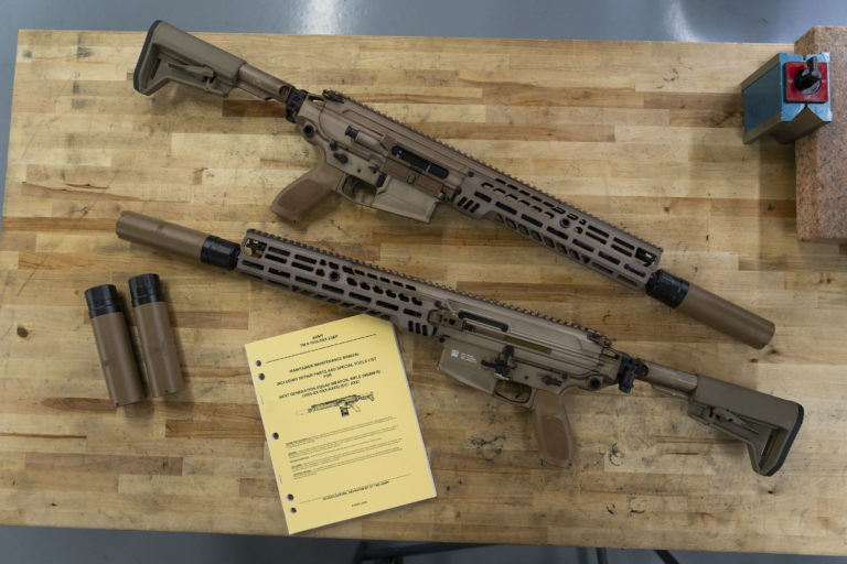 Vinod on Twitter: "Sig Sauer delivers NGSW systems to the #USArmy NGSW-AR light weight machine ...