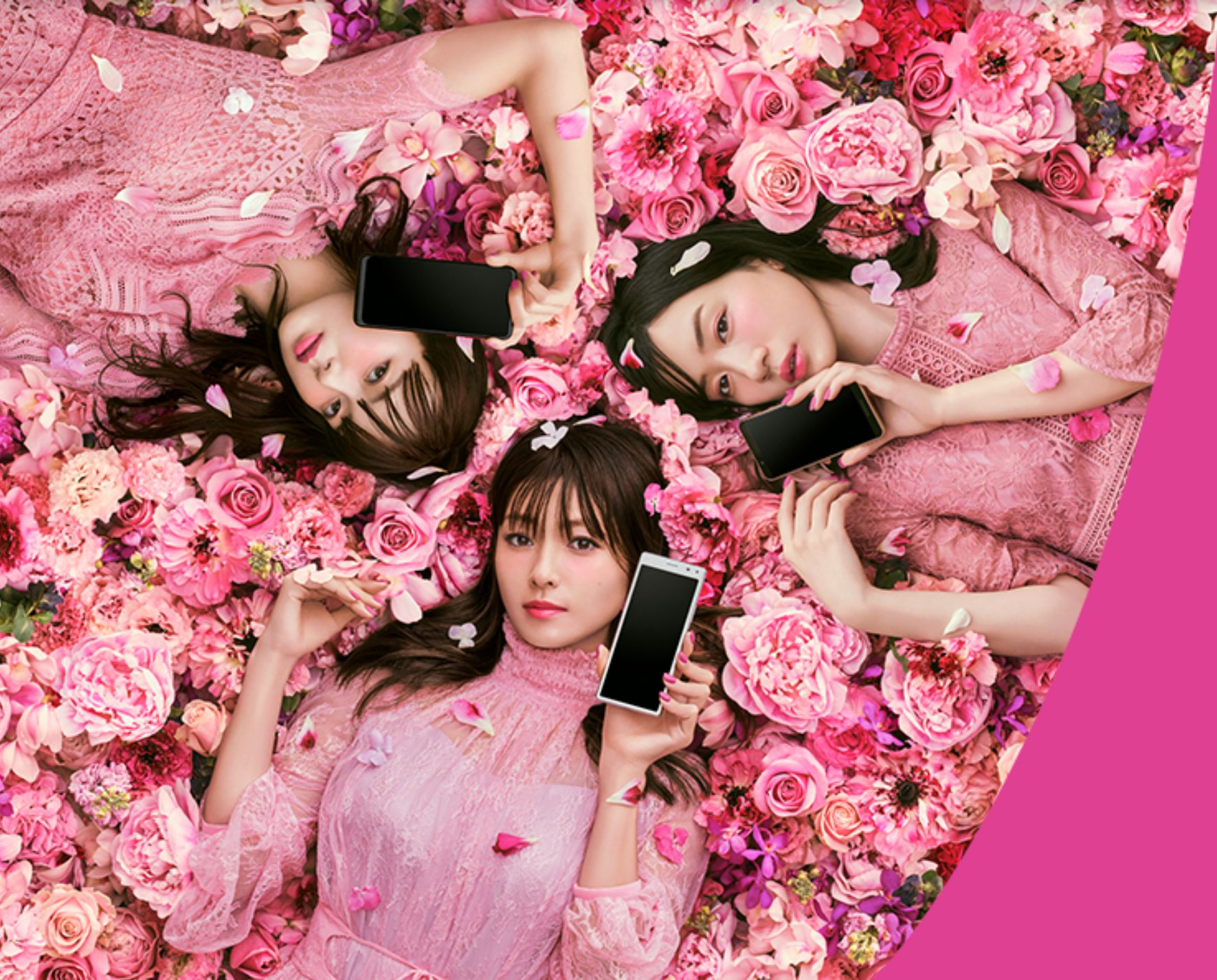 永野芽郁を応援！UQモバイルCM活躍中(モバルンQ) on Twitter: "永野芽郁は「薔薇色」、だぞっ！ https://t.co/1HdBaAMKHI #UQモバイル #永野芽郁 #モ ...