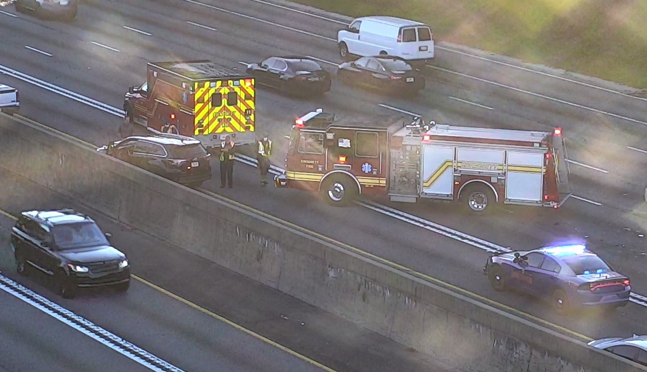 Triple Team Traffic On Twitter Travel Advisory W This Crash On I 85