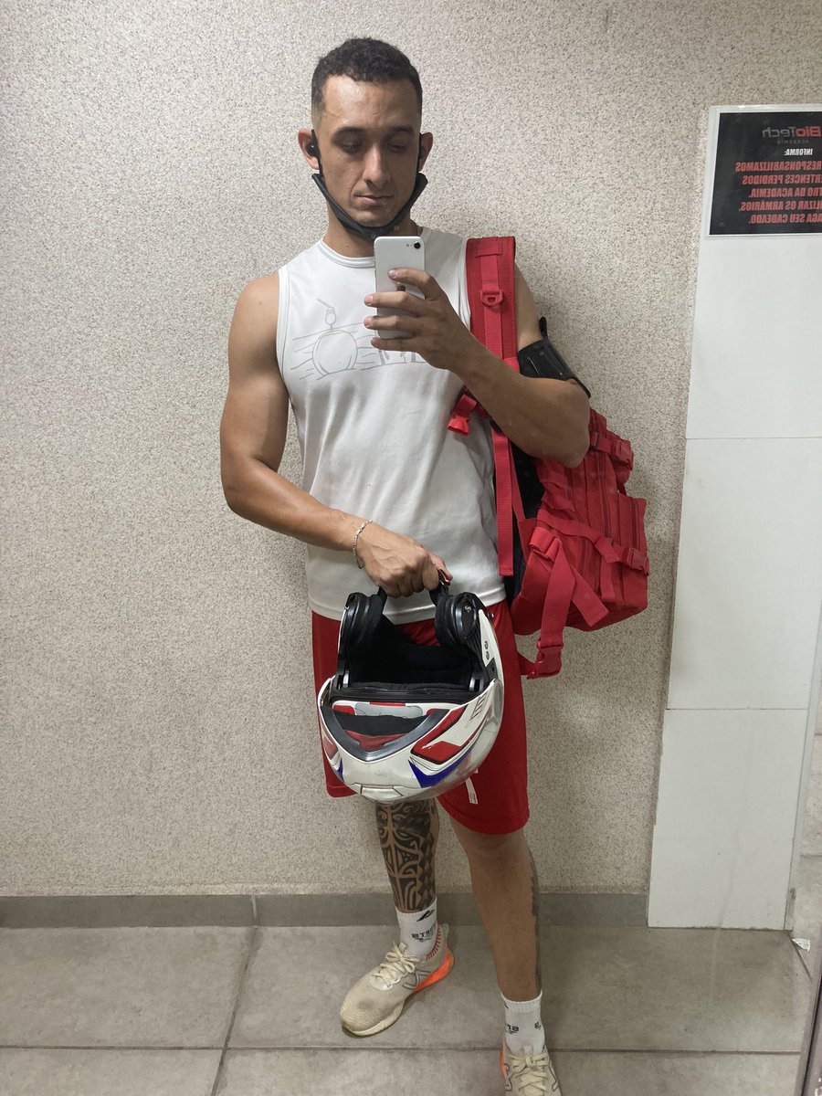 Leonardo Borges (@Oficial_Leo__) | Twitter