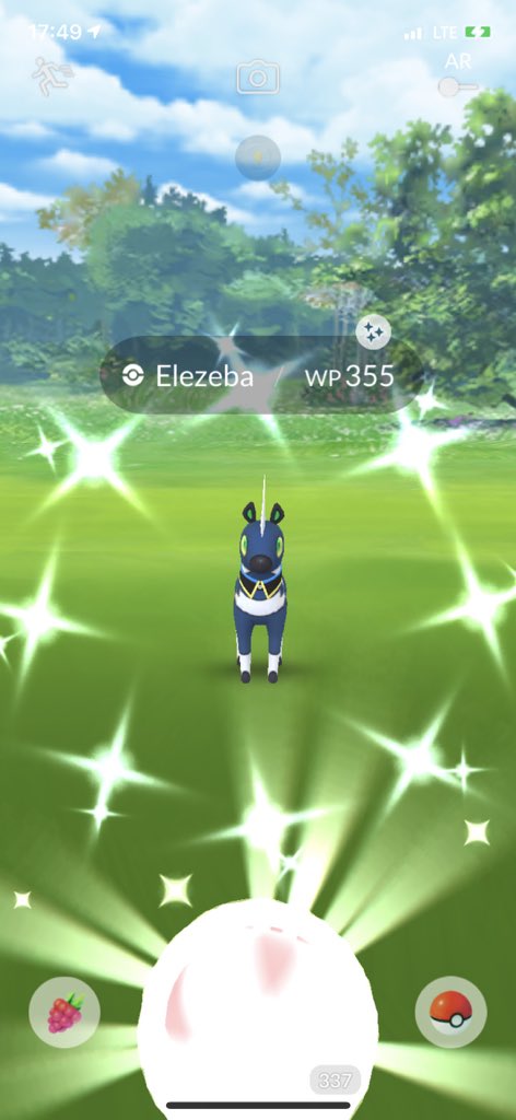 Shiny Blitzle Pokemon X