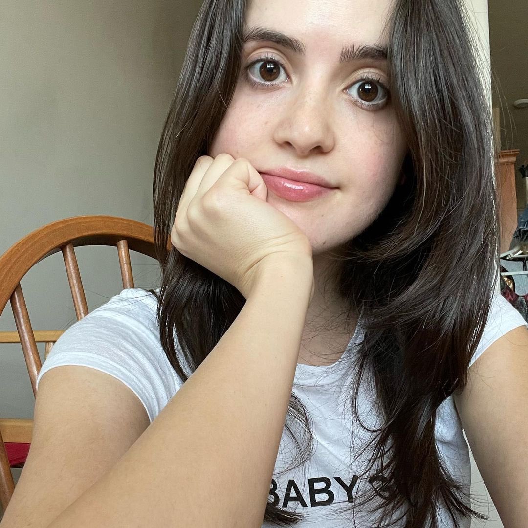 Laura Marano Without Makeup