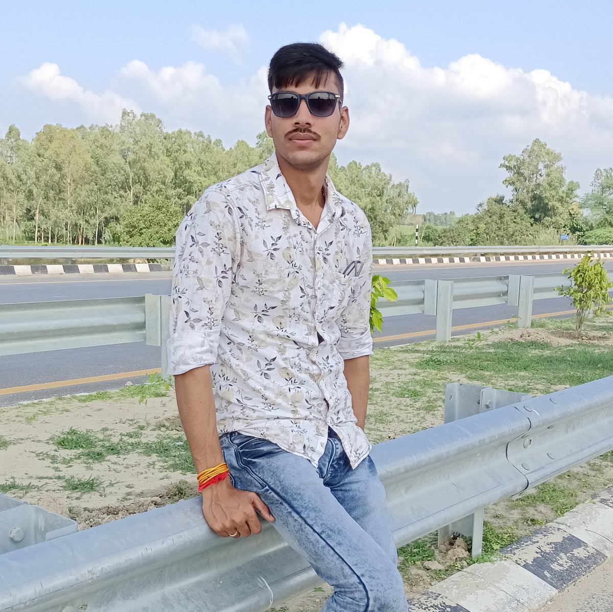 Avneesh singh (@avneesh7200) | Twitter