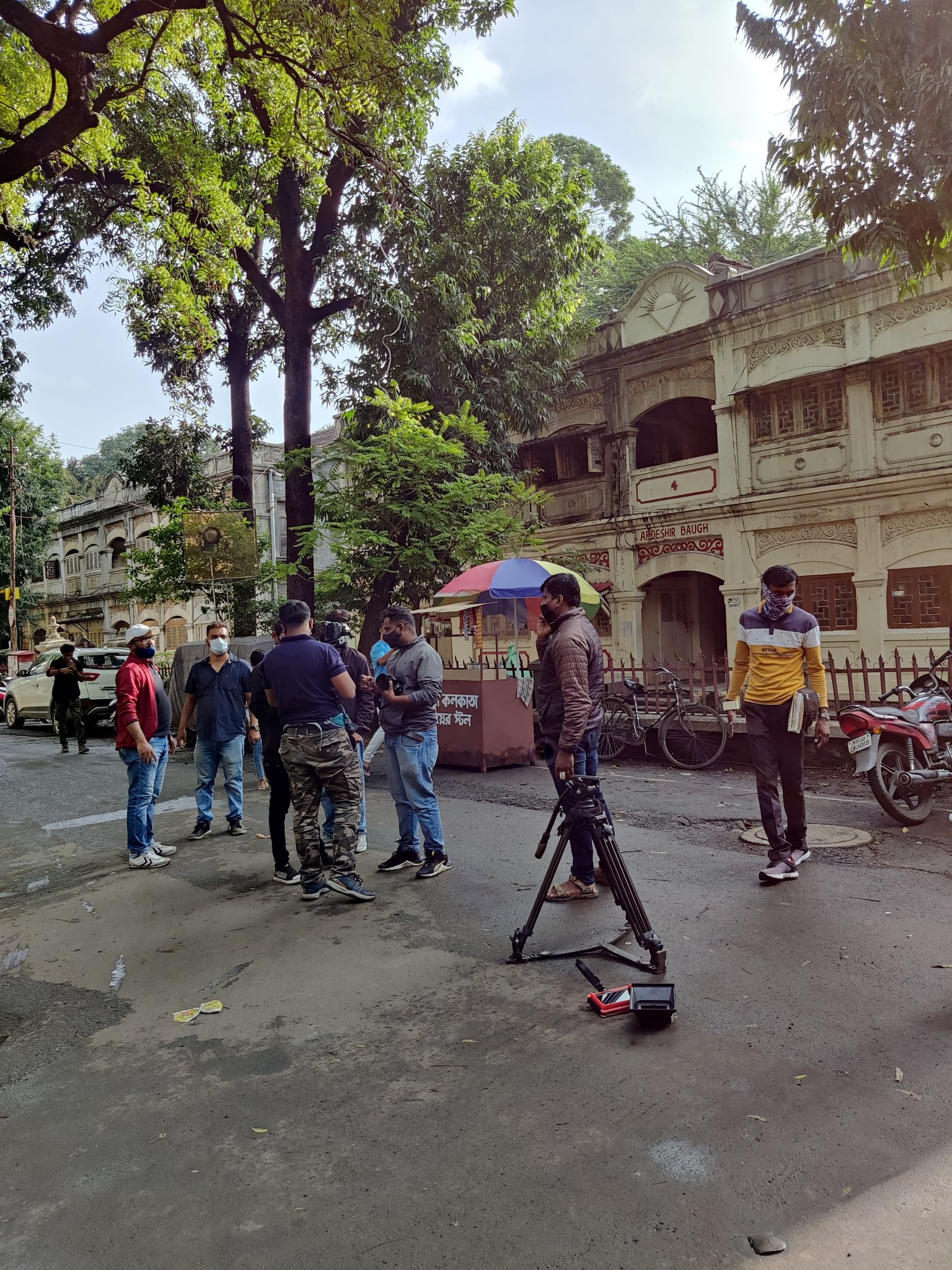 Atomium Labs on Twitter: "It's all about the Behind the Scenes. It begins - shoot day. #brand # ...