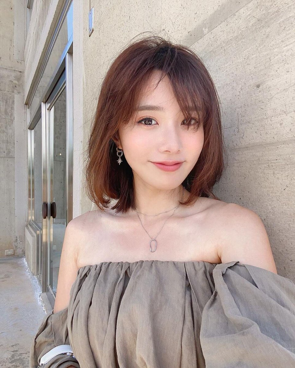 👤: Zora 陳思穎 FB: Zora 陳思穎 🇹🇼 IG: zora_1024 Twitter: @ZoraChen123 . . 🔗 ...