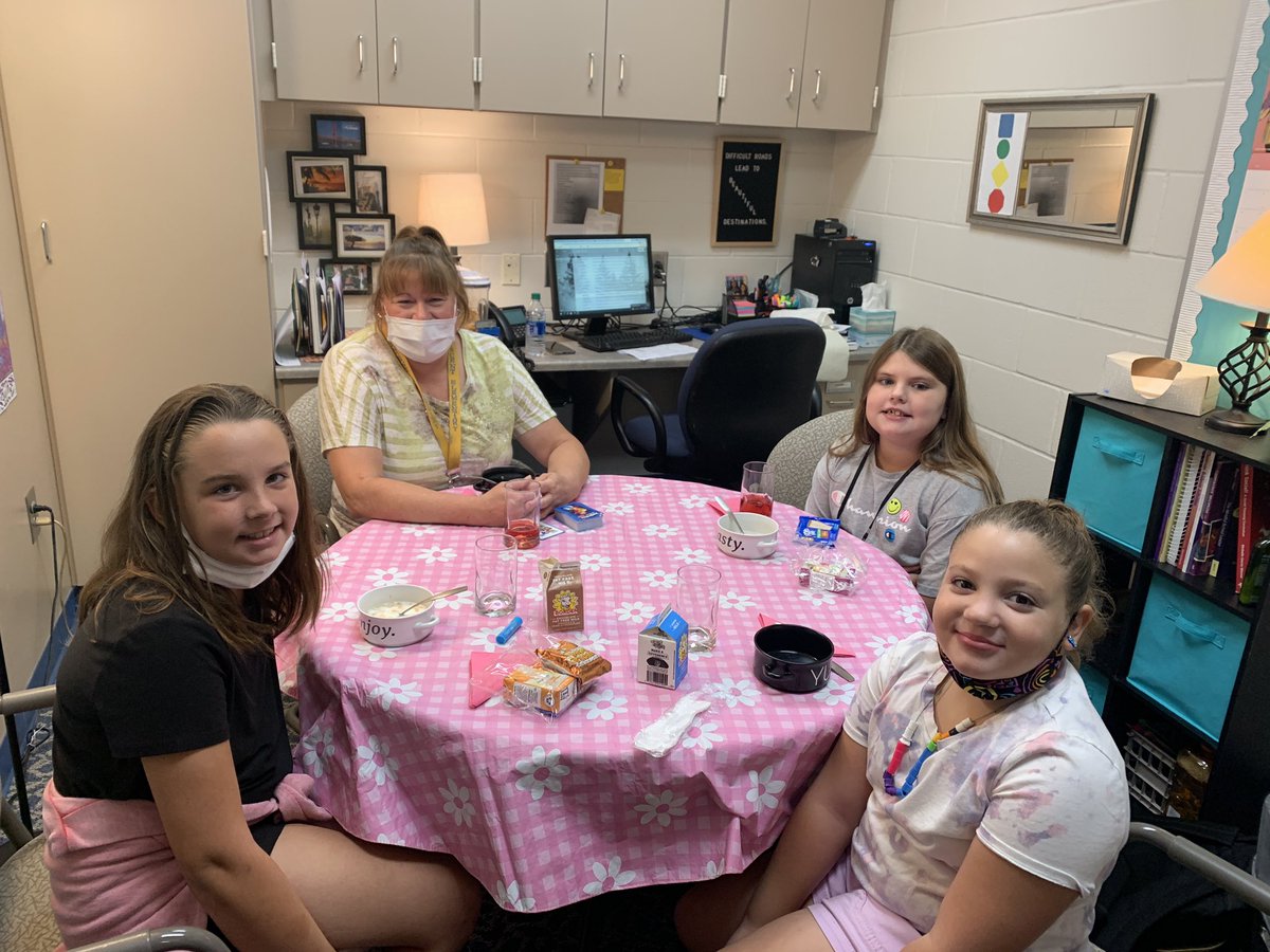 Jennifer Fazio's Instagram, Twitter & Facebook on IDCrawl