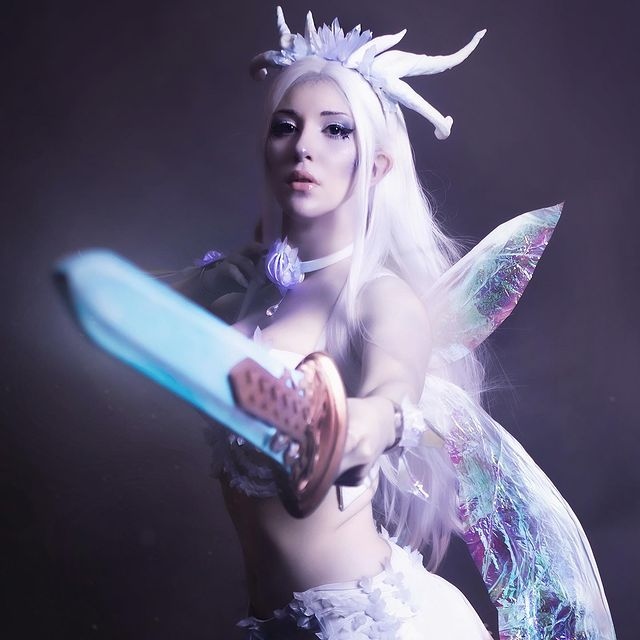 Humanoid Dragon Cosplay