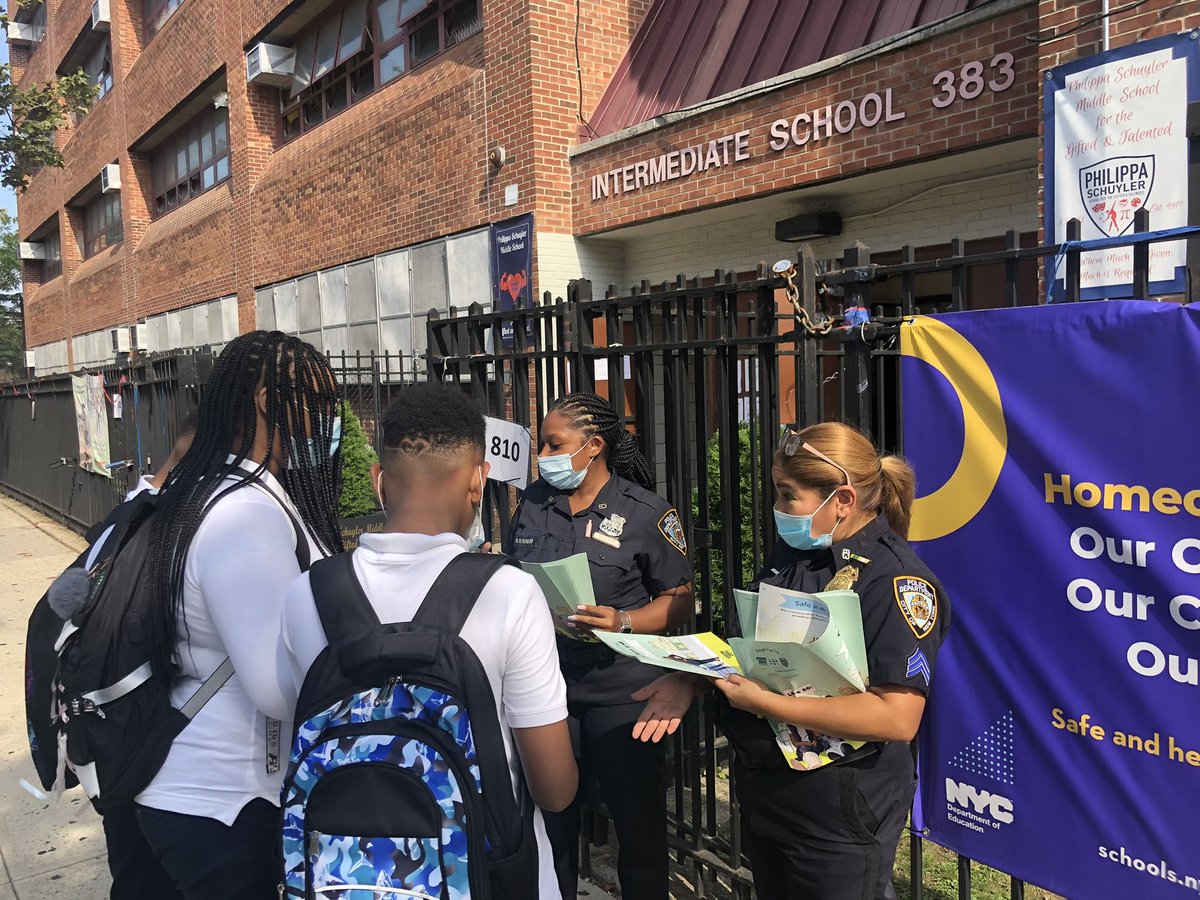 NYPD 83rd Precinct - @NYPD83Pct Twitter Analytics - Trendsmap