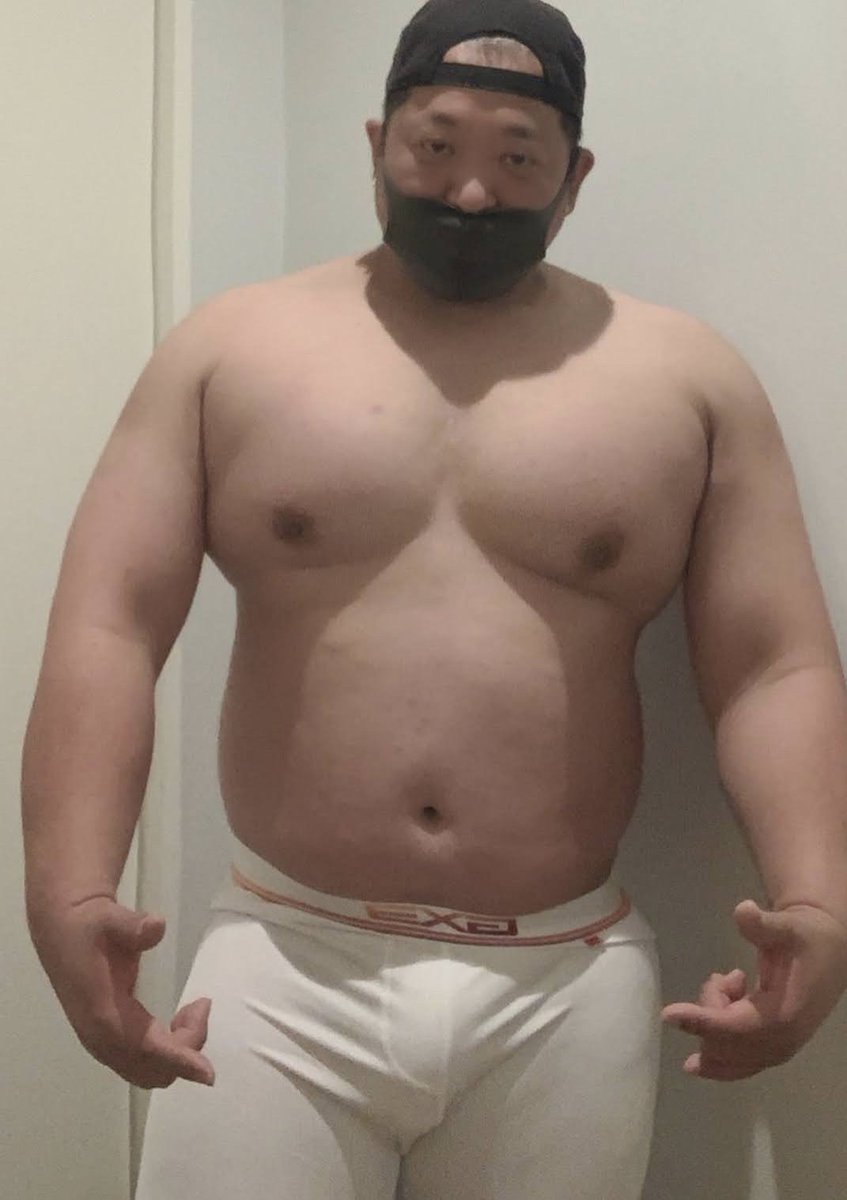 beefymuscle.com on Twitter: "Damm sexy! #beefy #massive #musclehunk https://t.co/Oojza3vVJZ…