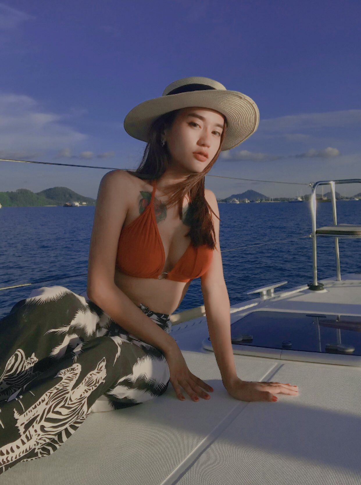 MoMay ツ 🦋 on Twitter: "🥺 https://t.co/WjxjxWzknA" / Twitter