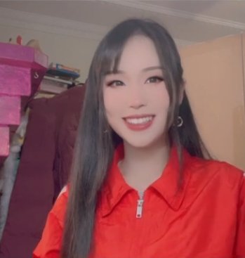 🌱 twee 🌱 || vtuber || emote artist on Twitter: "beginning of today's stream 😇 VS end of today's ...