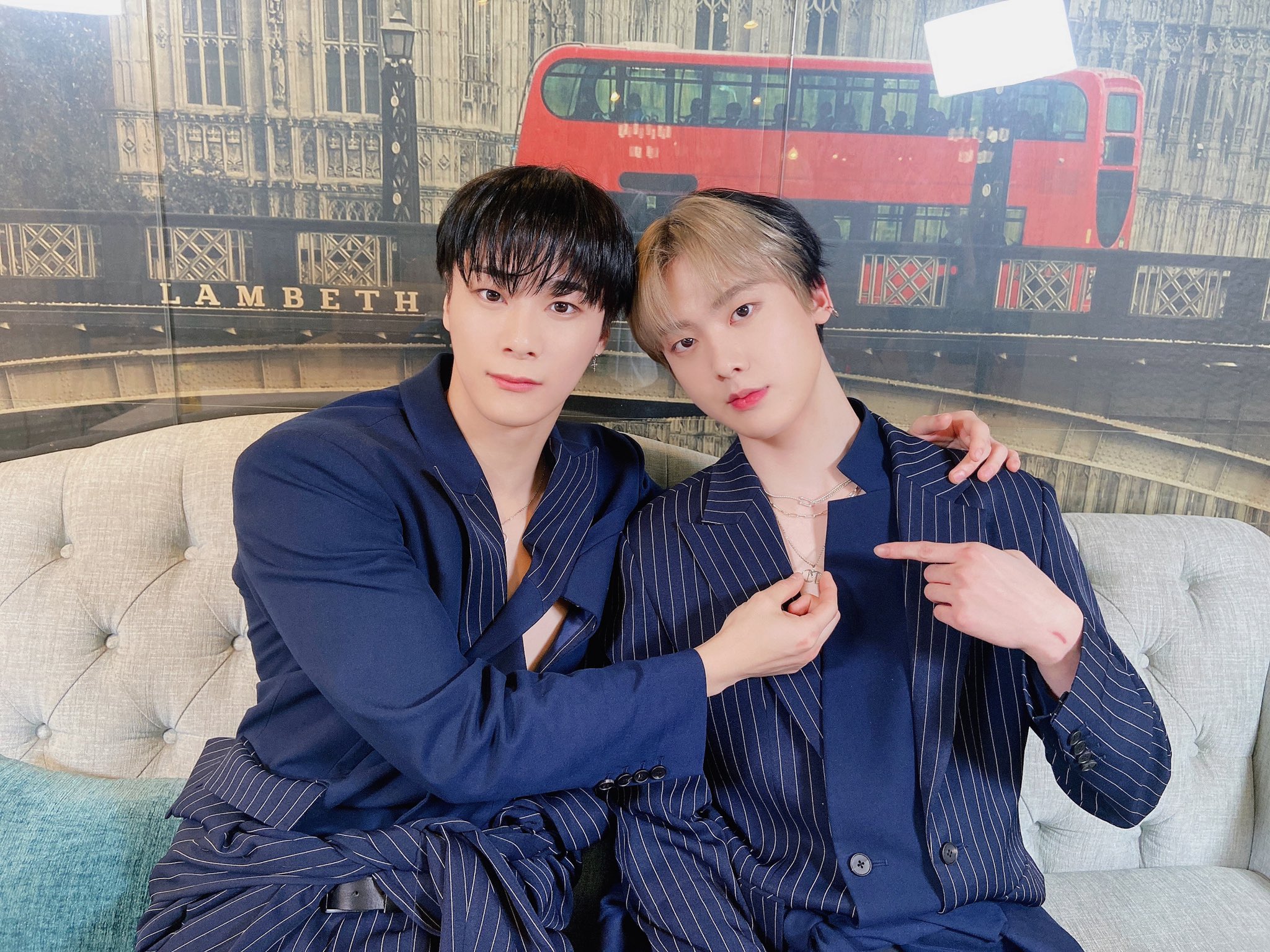 t e l on Twitter: "happy 1 yr to these dankong photos😞…