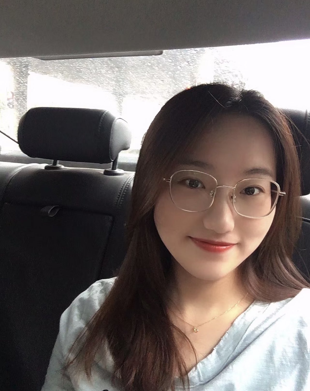 琳琳 On Twitter 能把我操的下不了床嘛? 射屏 母狗 羞辱 强奸 轮奸 反差婊 意淫 颜射 骚货 学生婊 做爱 内射 精液 自慰 骚逼 淫荡 性