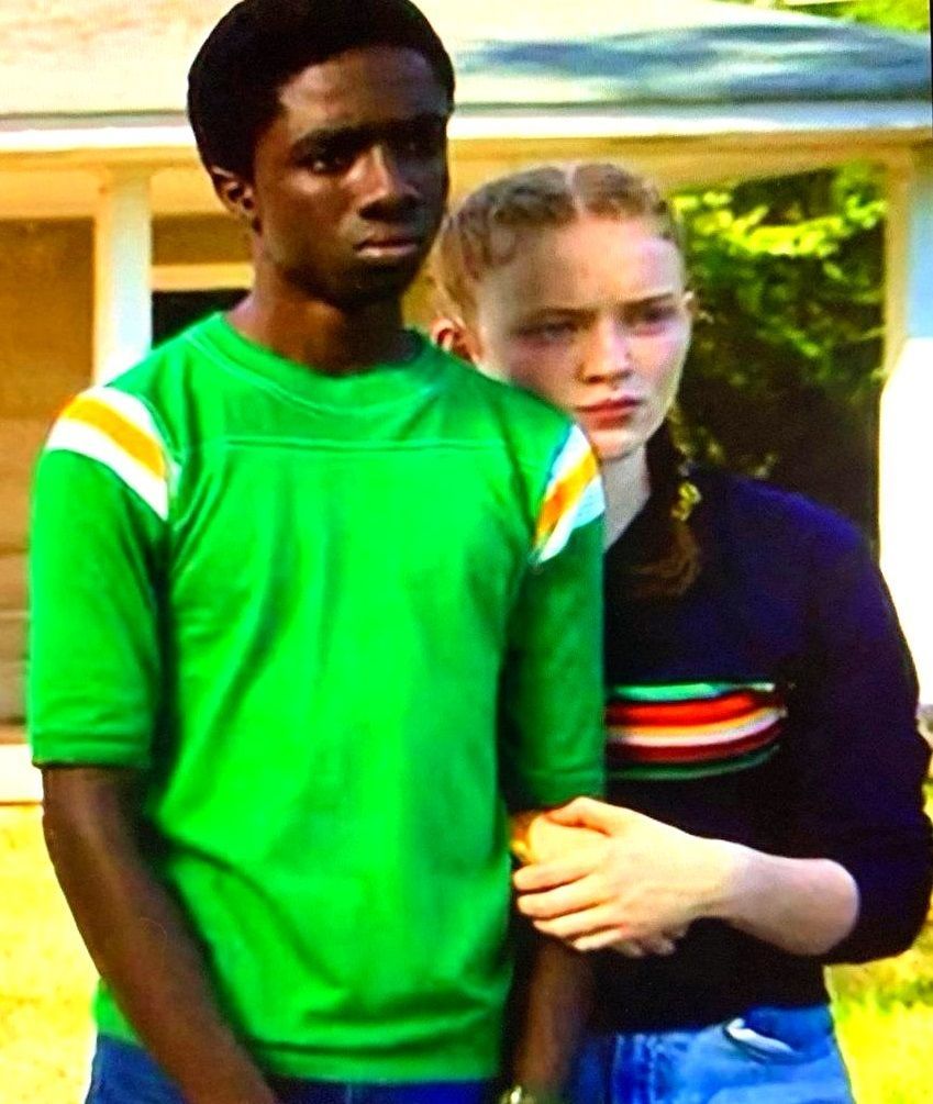 Stranger Things 4 on Twitter: "Mileven & Lumax. 💞📸🤩 #StrangerThings #Netflix https://t.co ...