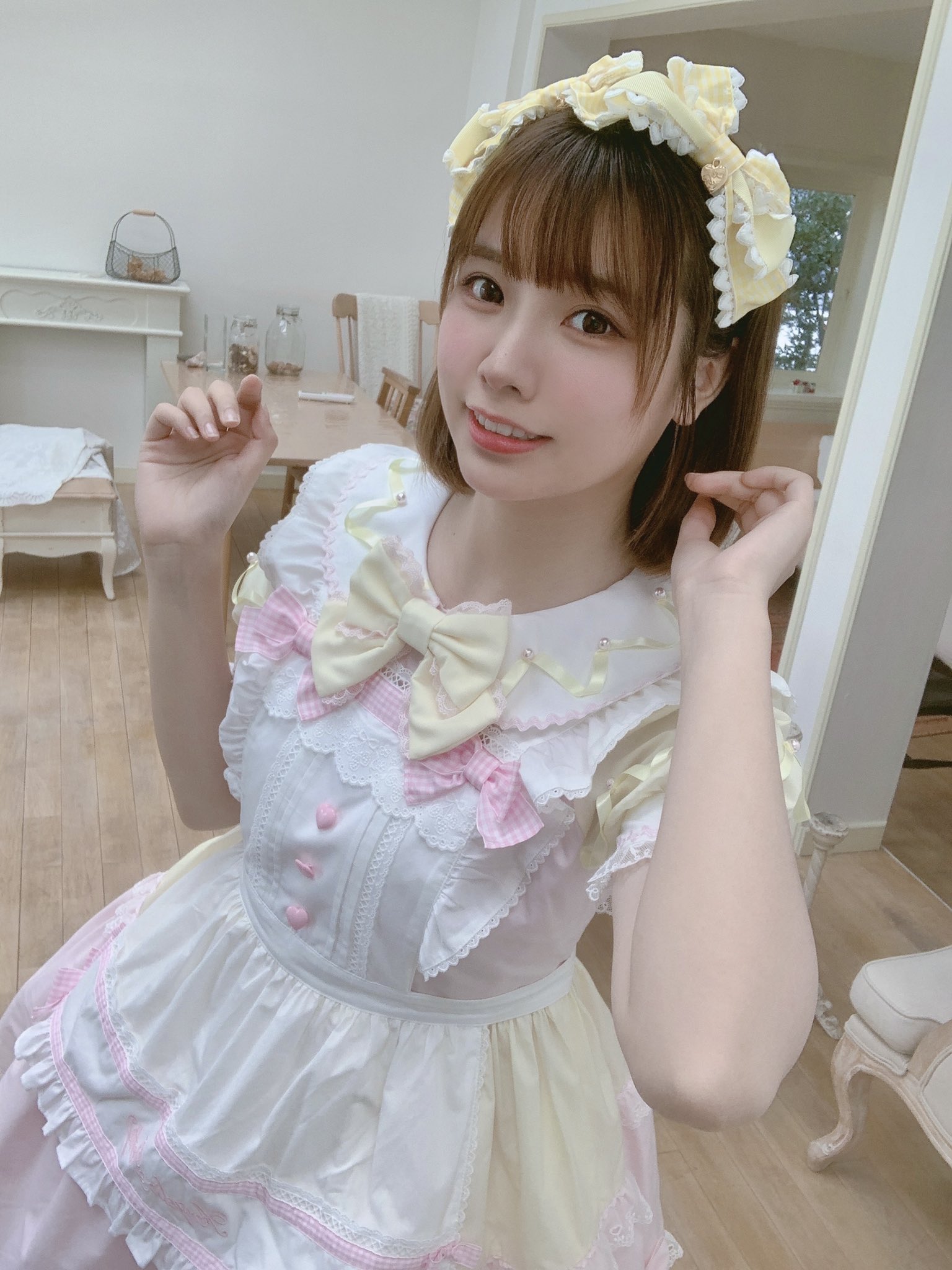 Liyuu on Twitter: "Liyuuの2022年卓上カレンダー販売決定しました🤍🤍🤍 いろんな服着させて素敵な写真撮りました...！ 季節によって違う雰囲気で、一緒に日常を過ごせる ...