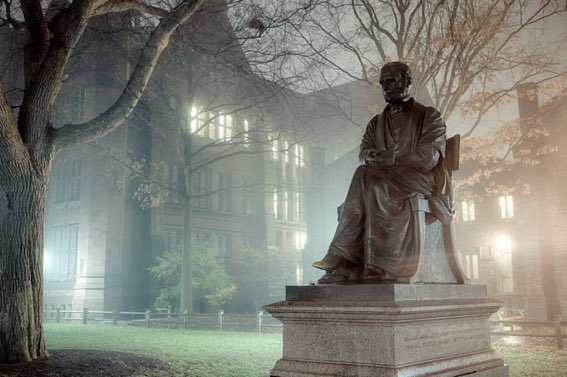 STATUE OF SLAVE TRADER ELIHU YALE UNSCATHED AT YALE UNIVERSITY | The ...