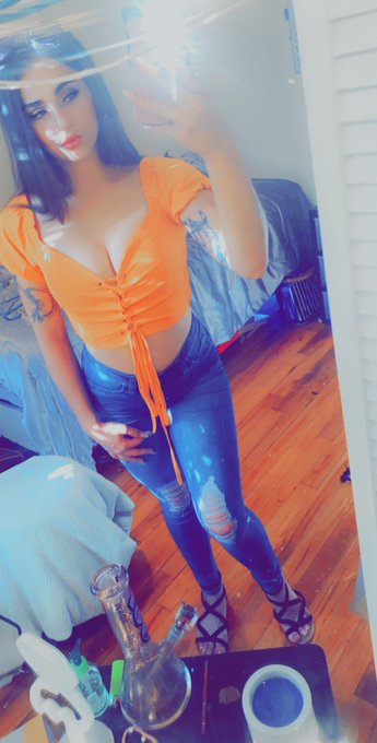 TW Pornstars - Sofie_Reyez. Pictures and videos from Twitter. Page 6