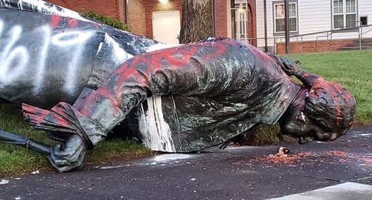 Thread by @realDailyWire: Washington Lenin statue in statue in Portland ...