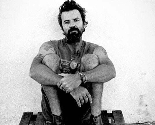 Tiza cuidadosamente fácilmente canción humo de jarabe de palo Subir y ...