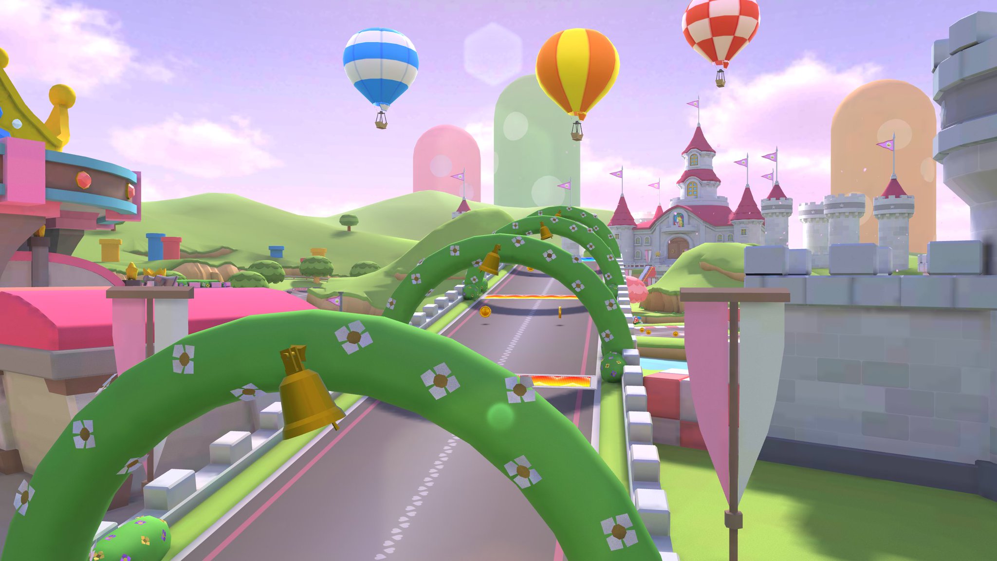 Mario Kart 8 Royal Raceway