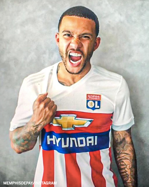 Memphis Depay wearing a shirt made up of all the teams he's played for ...