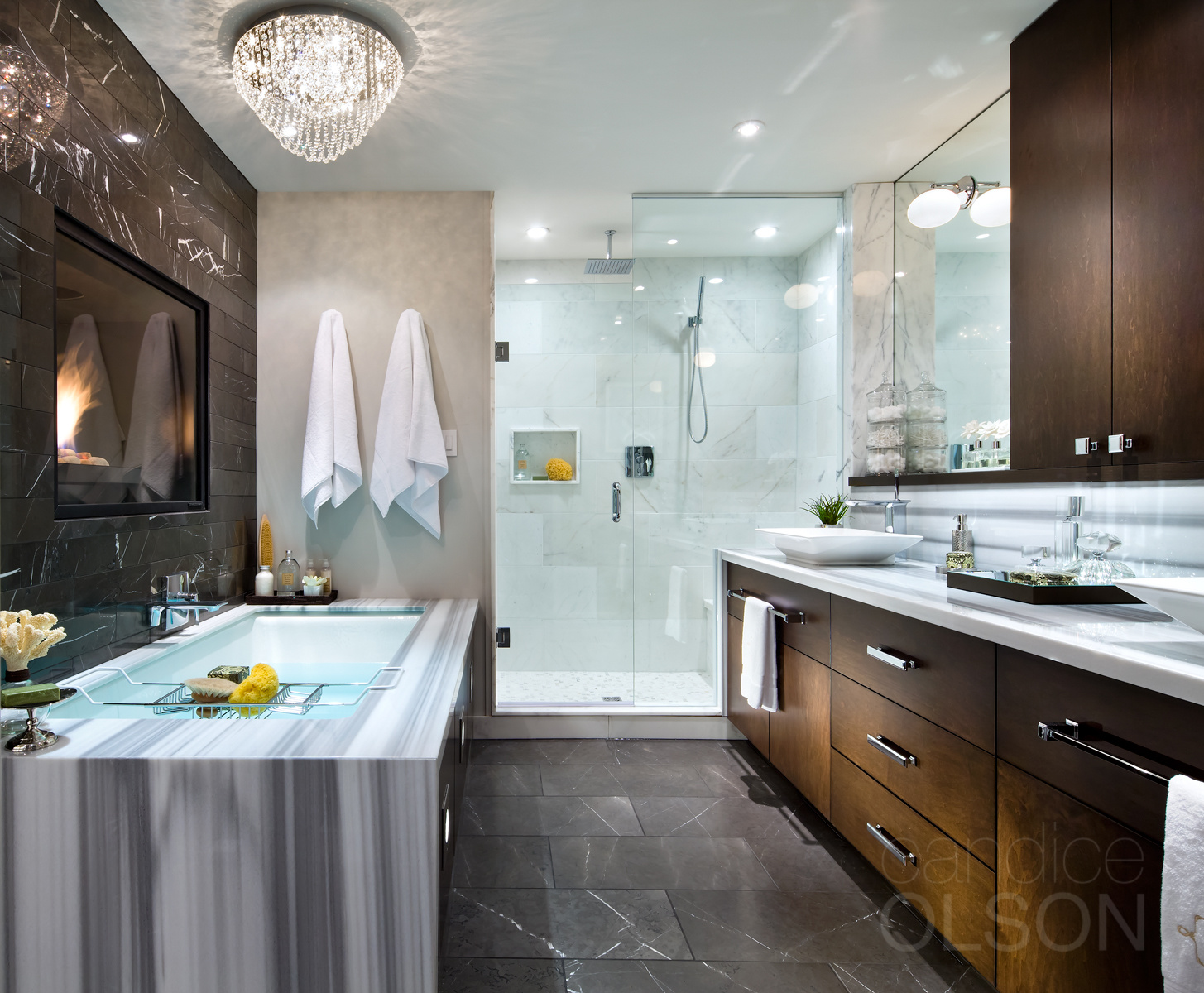 Candice Olson Bathroom Design OS4272 Modern Shell Wallpaper By
