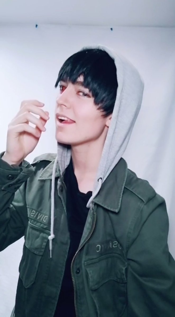 George.Cosplays (@GeorgeCosplays) さんのコスプレ作品まとめ (2 件) - Twoucan