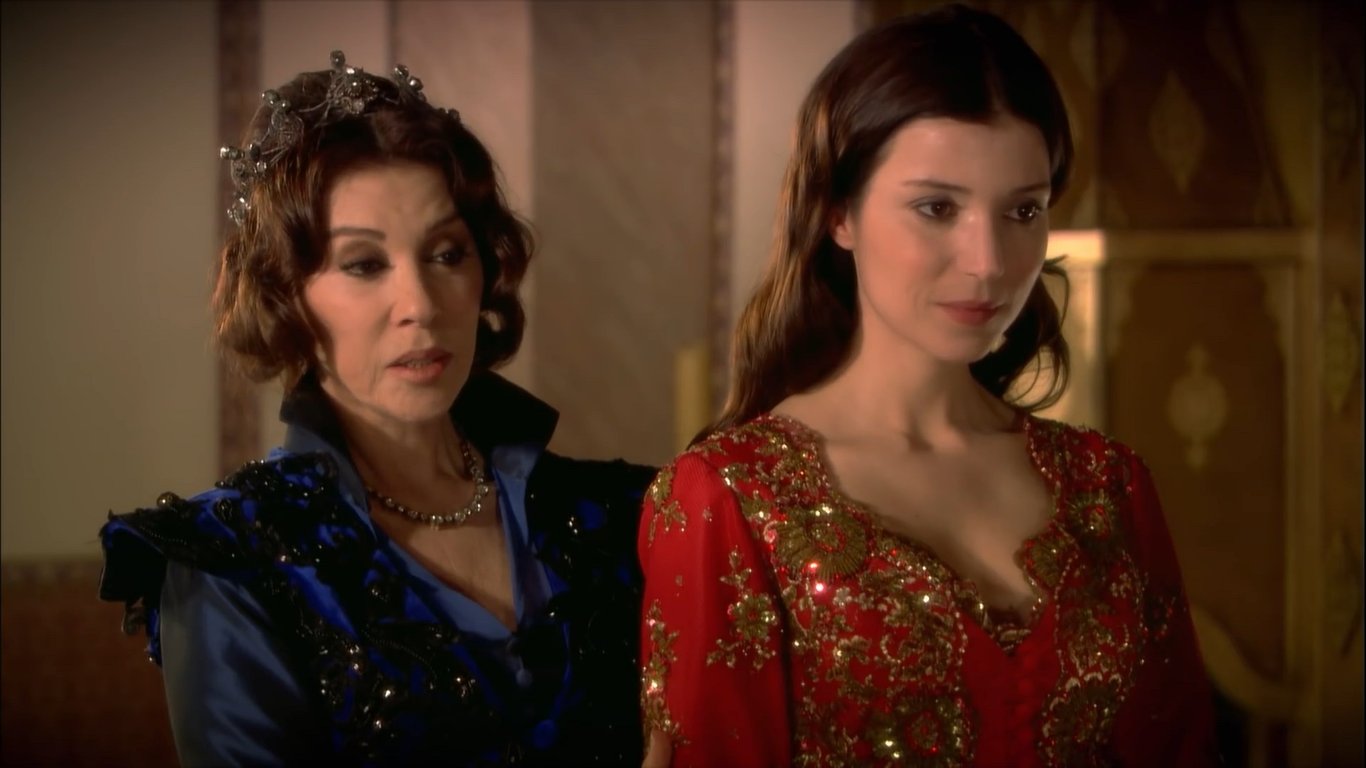 Hatice Sultan Dress