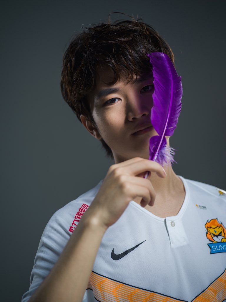 刘一村 #Worlds2020 on Twitter: "LPL MAKEUP PHOTO PART4 @LGDgaming vs @SNG_lol…