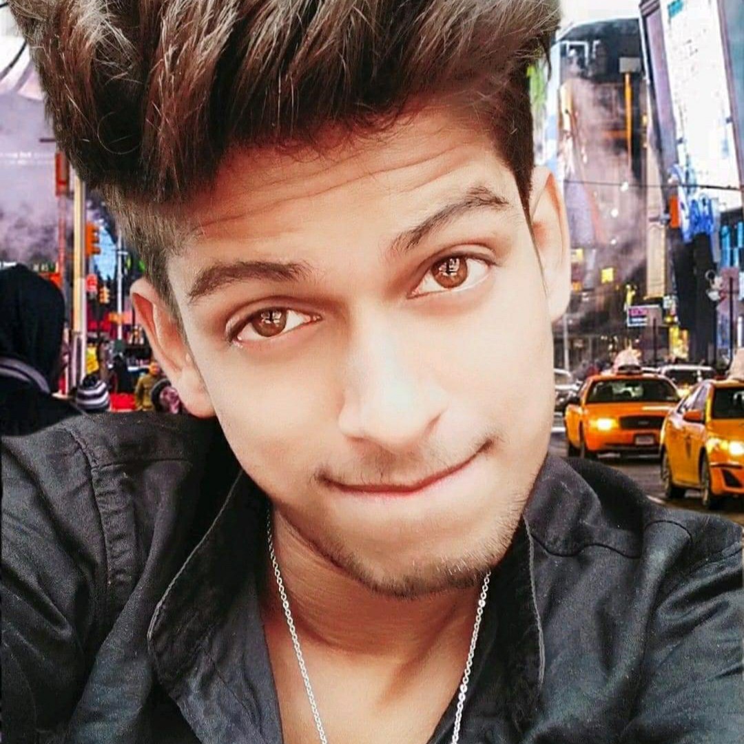 Aryan Roy Singhaniya (@AryanRoySingha1) | Twitter