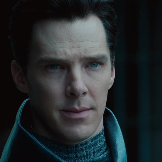 Benedict Cumberbatch Khan Wallpaper